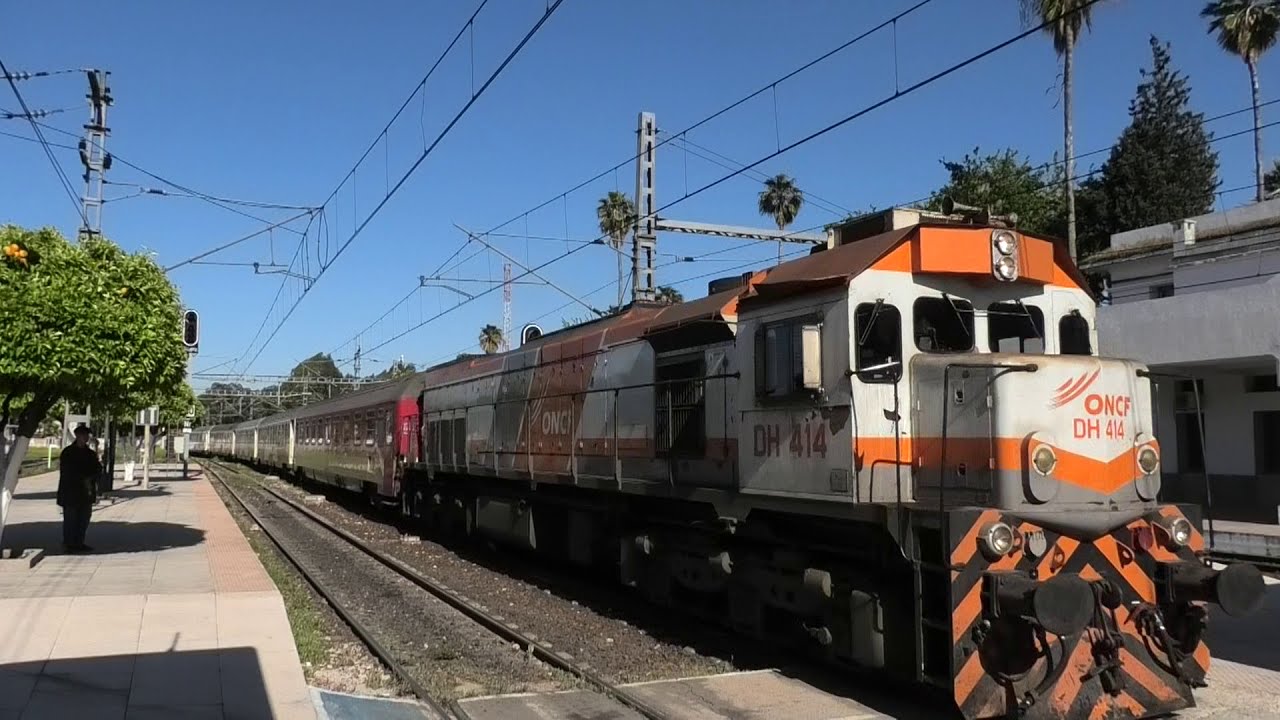 (HD) ONCF General Motors GT26 Locos on the Fez - Oujda Route - April ...