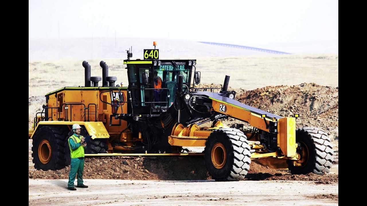 The 10 Biggest Motor Graders in the World Exposed - YouTube