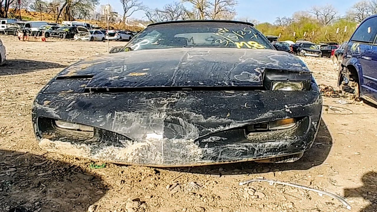 Don't let the dirt fool you. Rare sight in the yard. 1991 Pontiac Firebird Convertible Junkyard ...