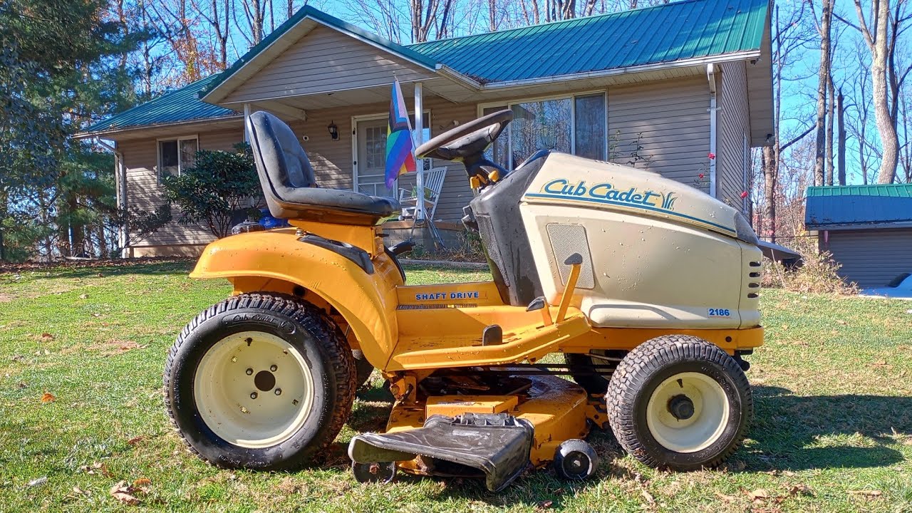 Cub Cadet 2186 Revival - First Test & Walkaround - YouTube
