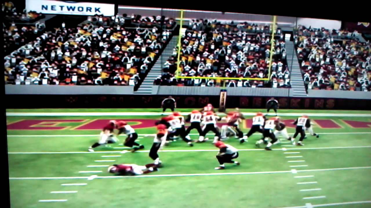 Messed up NFL Madden Field Goal - YouTube