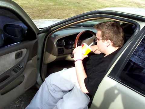 fat guy getting outa car - YouTube