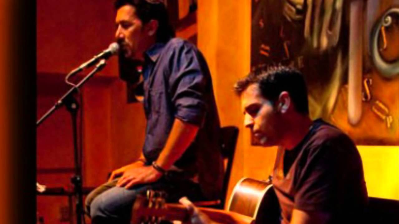 Alessandro Pitoni- Colpo di coda - YouTube