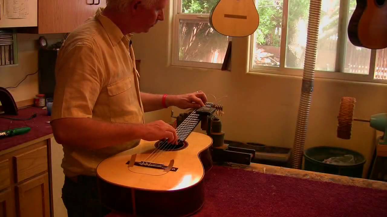 Stringing up a guitar part 6 (finished) - YouTube