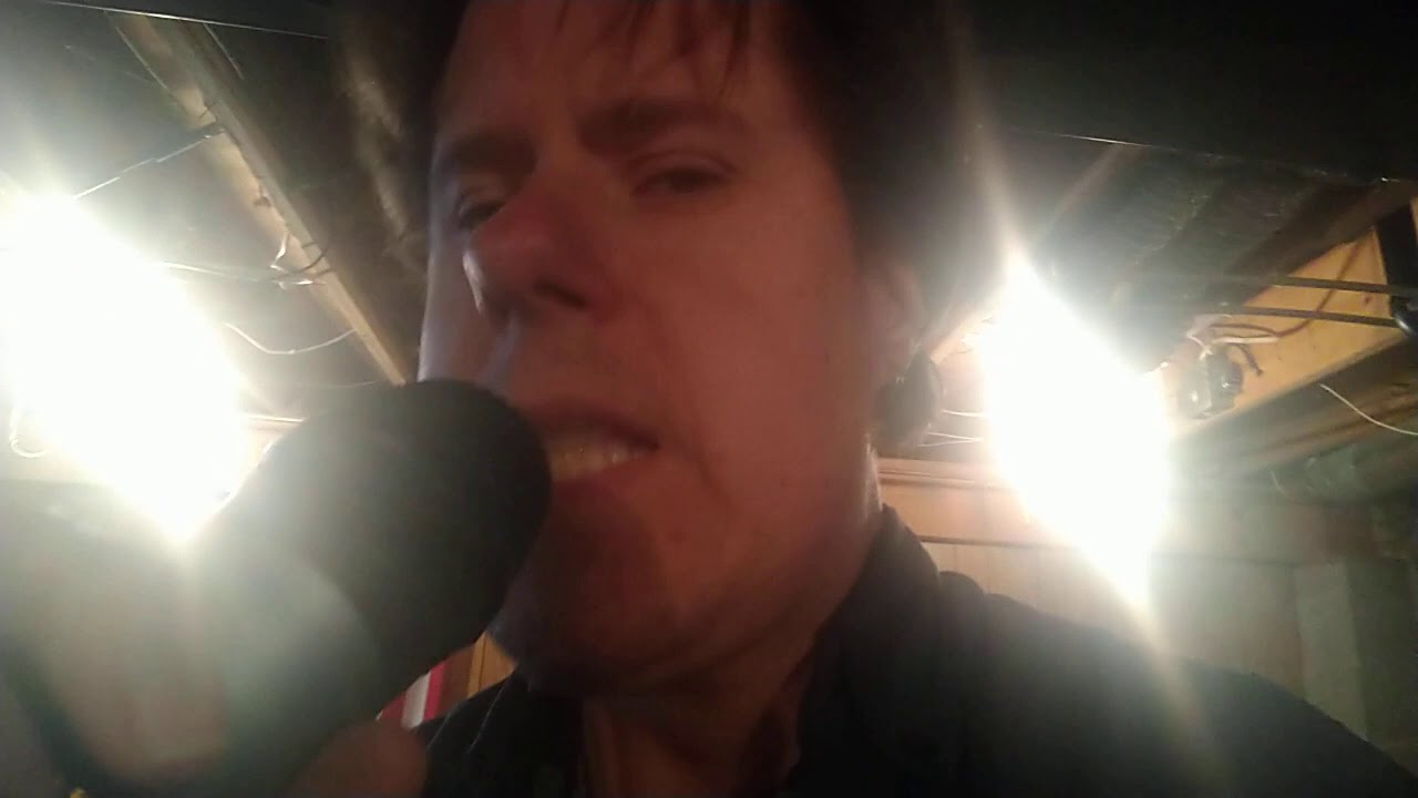 EJ Garland singing Jason Michael Carroll's song last word - YouTube