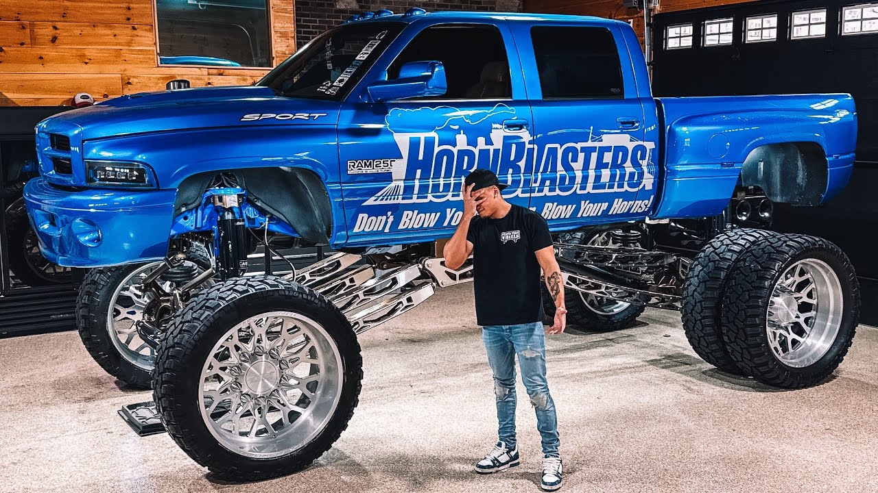 1200HP Crew Cab 2nd Gen BREAKS DOWN And Leaves Us Stranded! - YouTube