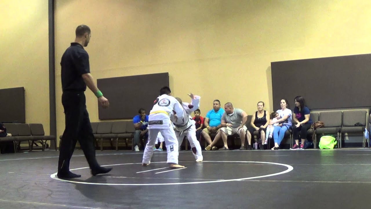 Matthew Serrano-Mamute Martial Arts Academy vs Eve Smith Alex Martins ...