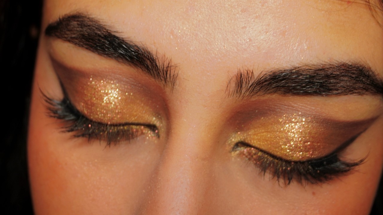 CLEOPATRA Eye Makeup Tutorial | Egyptian Goddess Glam Step by Step ...