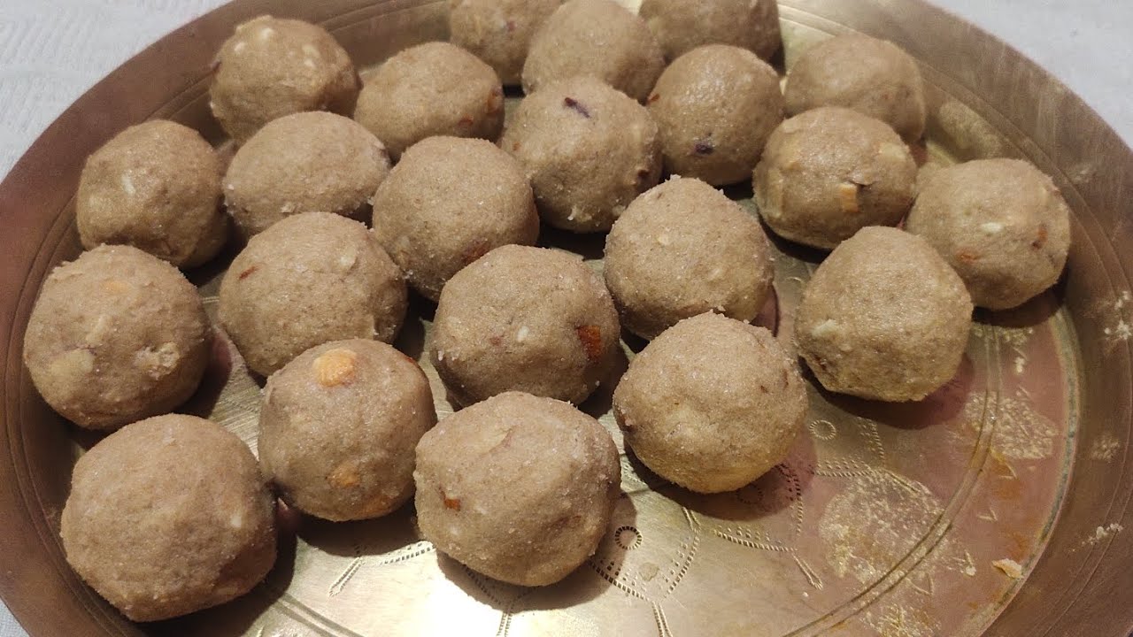 gehu ke aate se laddu recipe । गेहूं के आटे से लड्डू बनाने का आसान ...