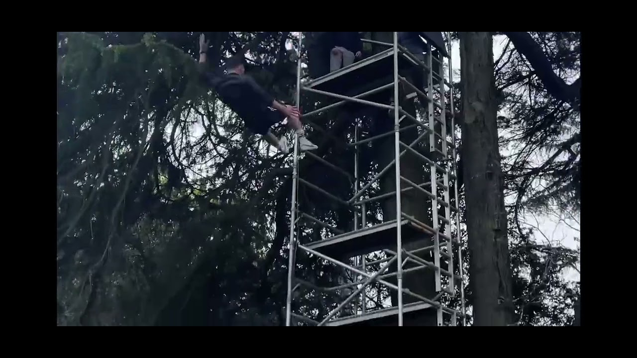 Olly Lloyd Stunt Reel 2022 - YouTube