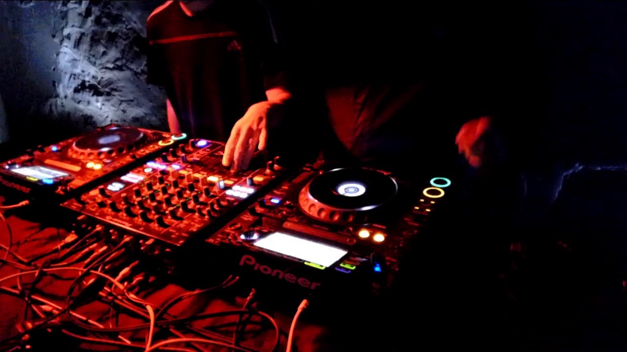 Bass Vip Monthly 27/02/20 - YouTube