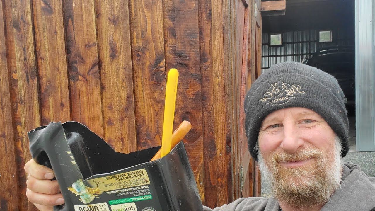 Used Engine Oil For Wood Stain - Is It A Good or Bad Idea? - YouTube