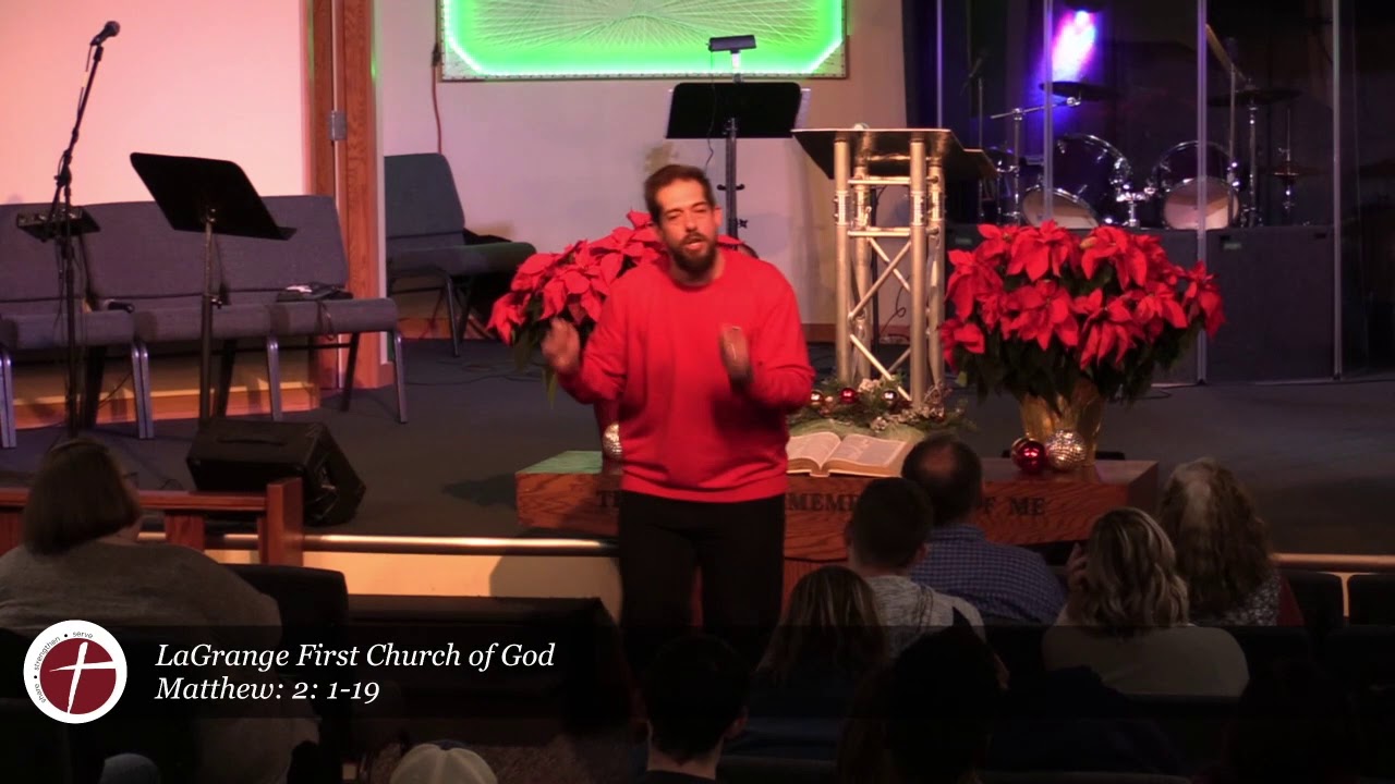 Christmas at the movies- "The Grinch" by Ben Stuckey - YouTube