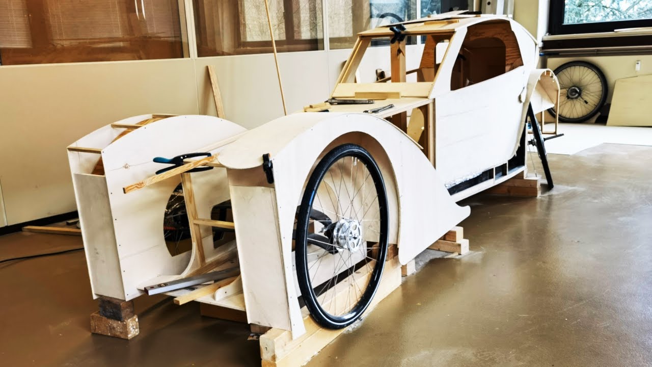 Velo Mafieux, Art Deco Velocar von Velomo - YouTube