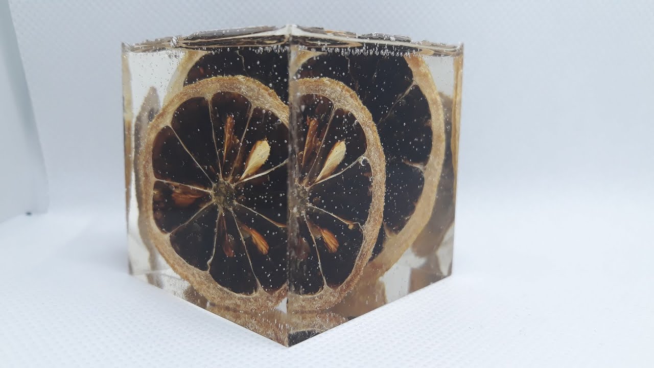 Black lemon in epoxy resin/ RESIN ART - YouTube