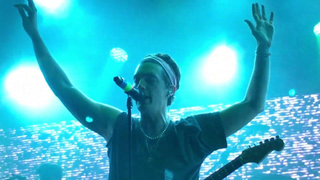 ILYSB (Live) || LANY in Utrecht 14/2/2019 - YouTube