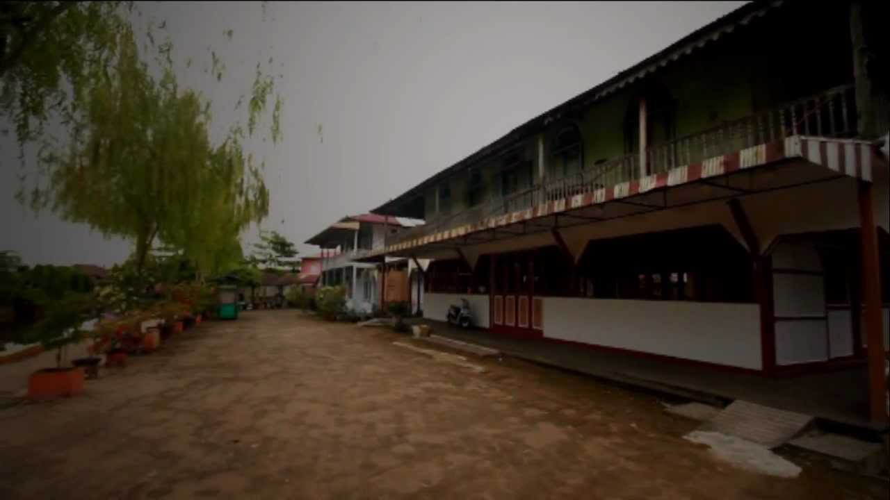 Imlek Singkawang 2012_ Rumah Marga Chia - YouTube