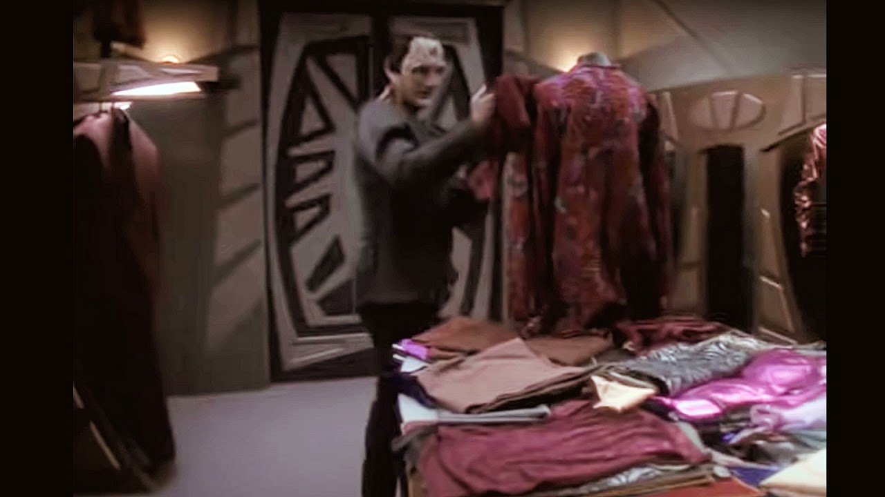 {Star Trek ASMR} Garak's Tailor Shop - YouTube