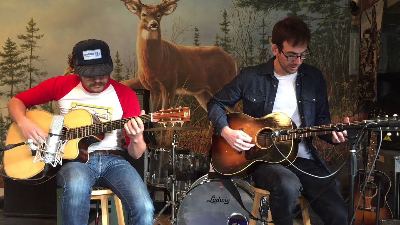 Guitarings Duets - Hairdresser - John Konesky & Drew Taubenfeld - YouTube