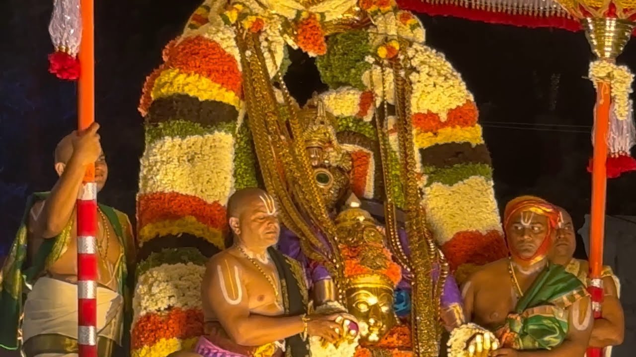 Garuda Vahanam / Srivari Varshika Brahmotsavalu - 8th October 2024 ...