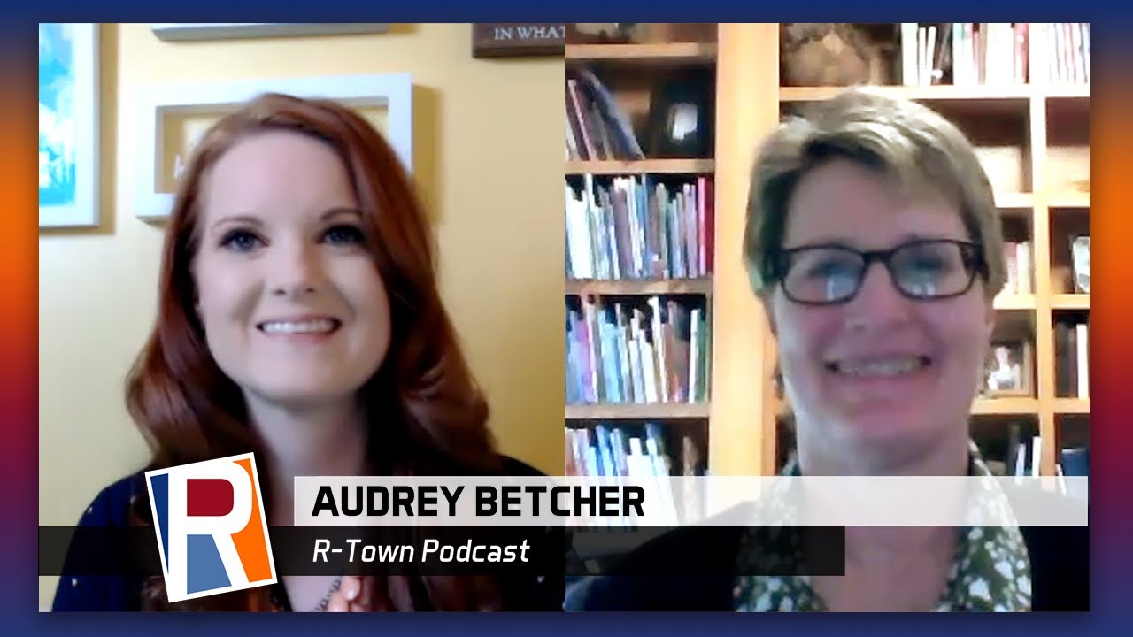 R-Town (Episode 1307) • Audrey Betcher - YouTube