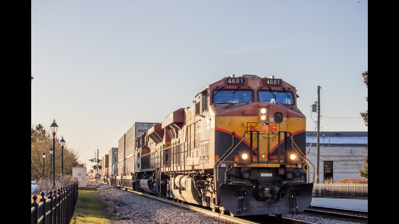 KCS 4681 leads 181 with Fastfrate Containers! 3/20/24 - YouTube