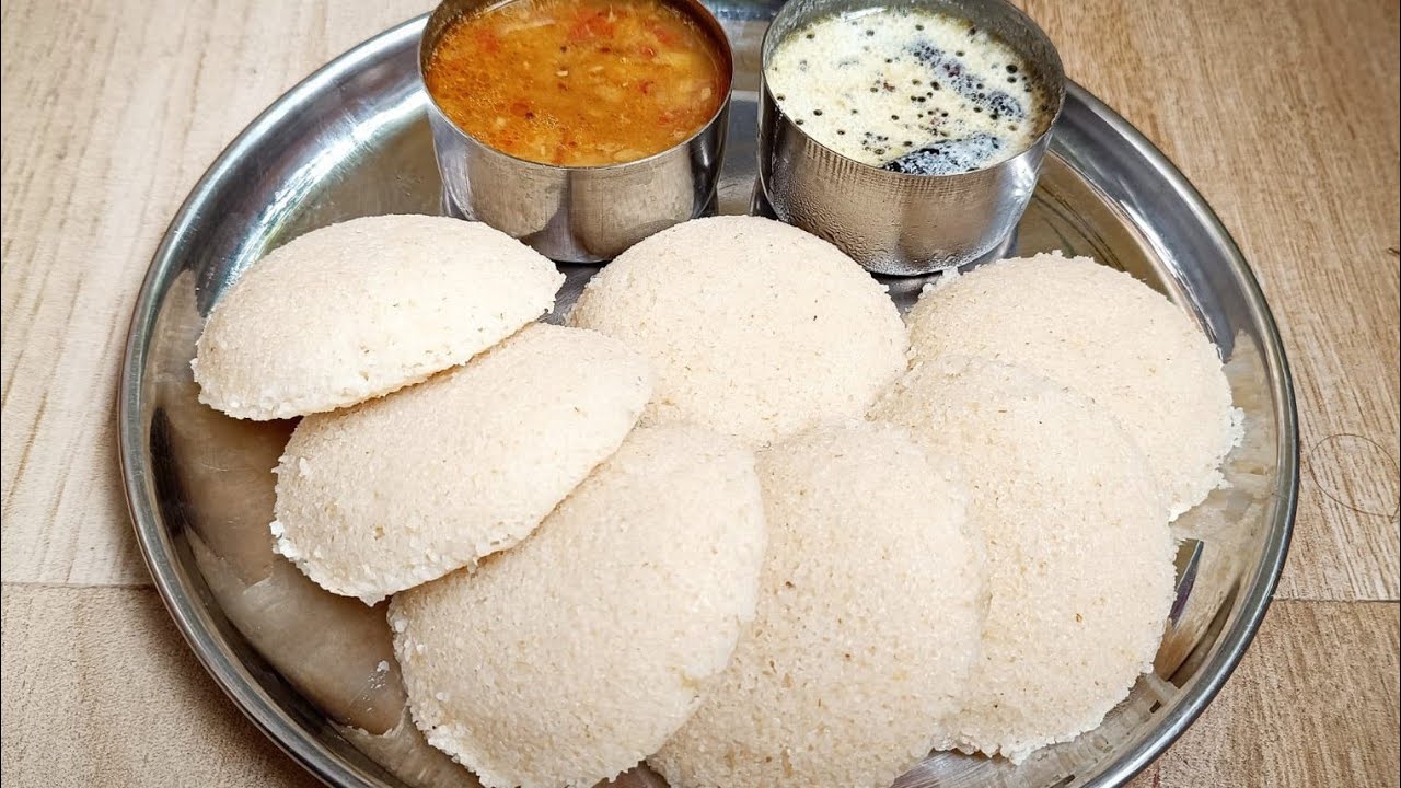Pori Idli Recipe | பொரி இட்லி | Instant Pori Idli | Puffed Rice Idli ...