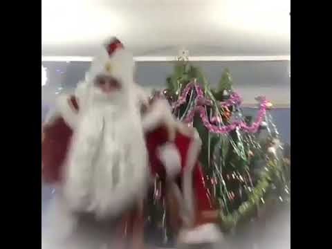 Dunyanin en gulmeli saxta babasi