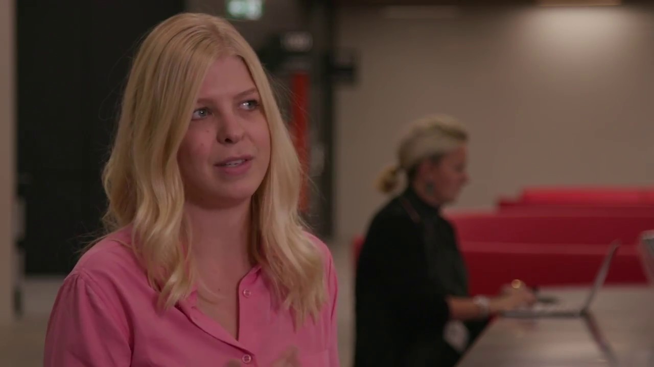 Lindsay Rogers Talks The Power Of Networks - YouTube