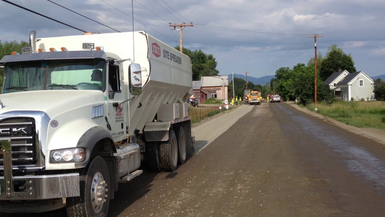 Cement Spreader at Stabilization Project - YouTube