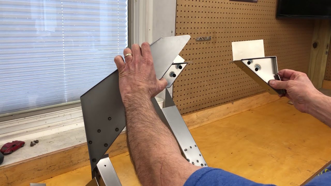 Jaguar E-Type - Rear Chassis Leg Construction Details - YouTube