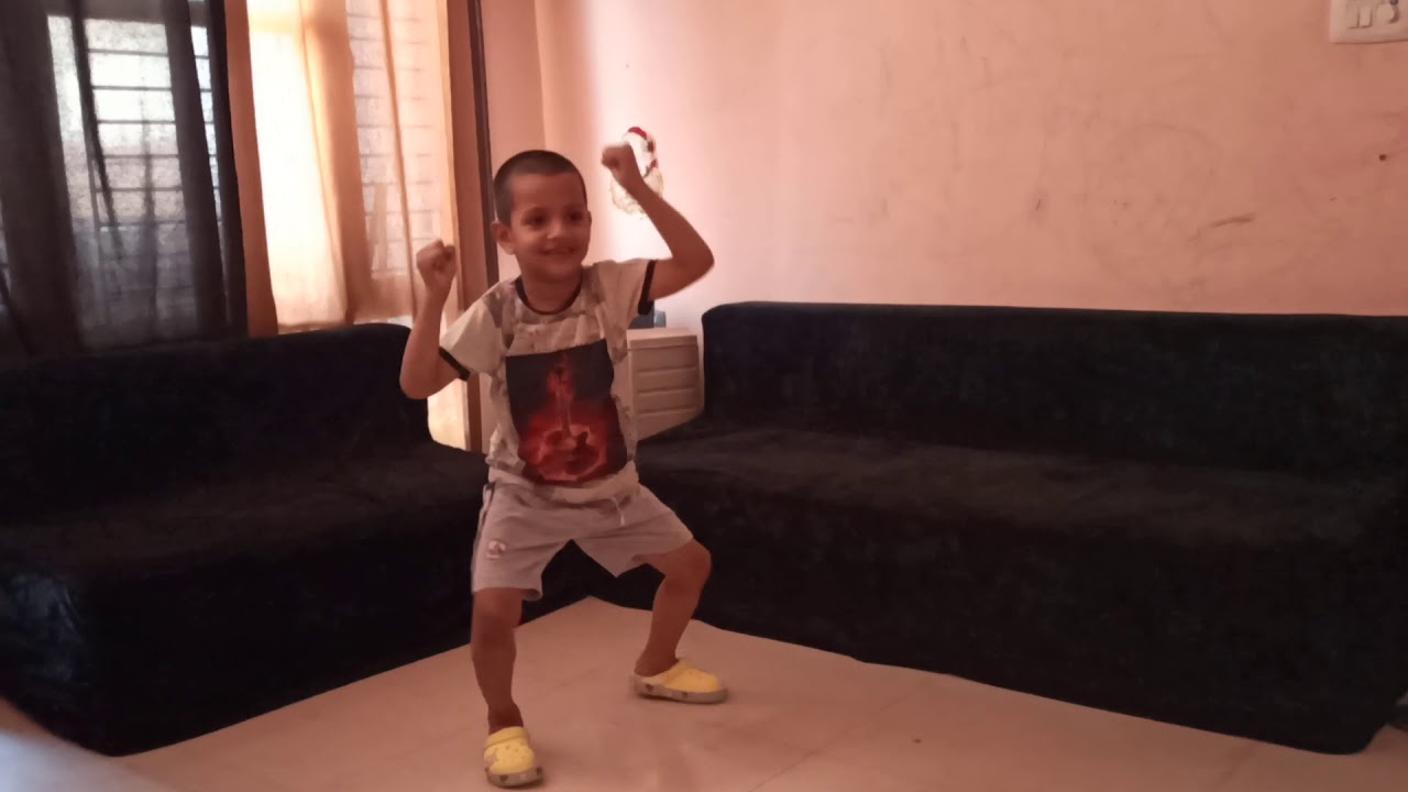 I like to dance on one foot :) - YouTube