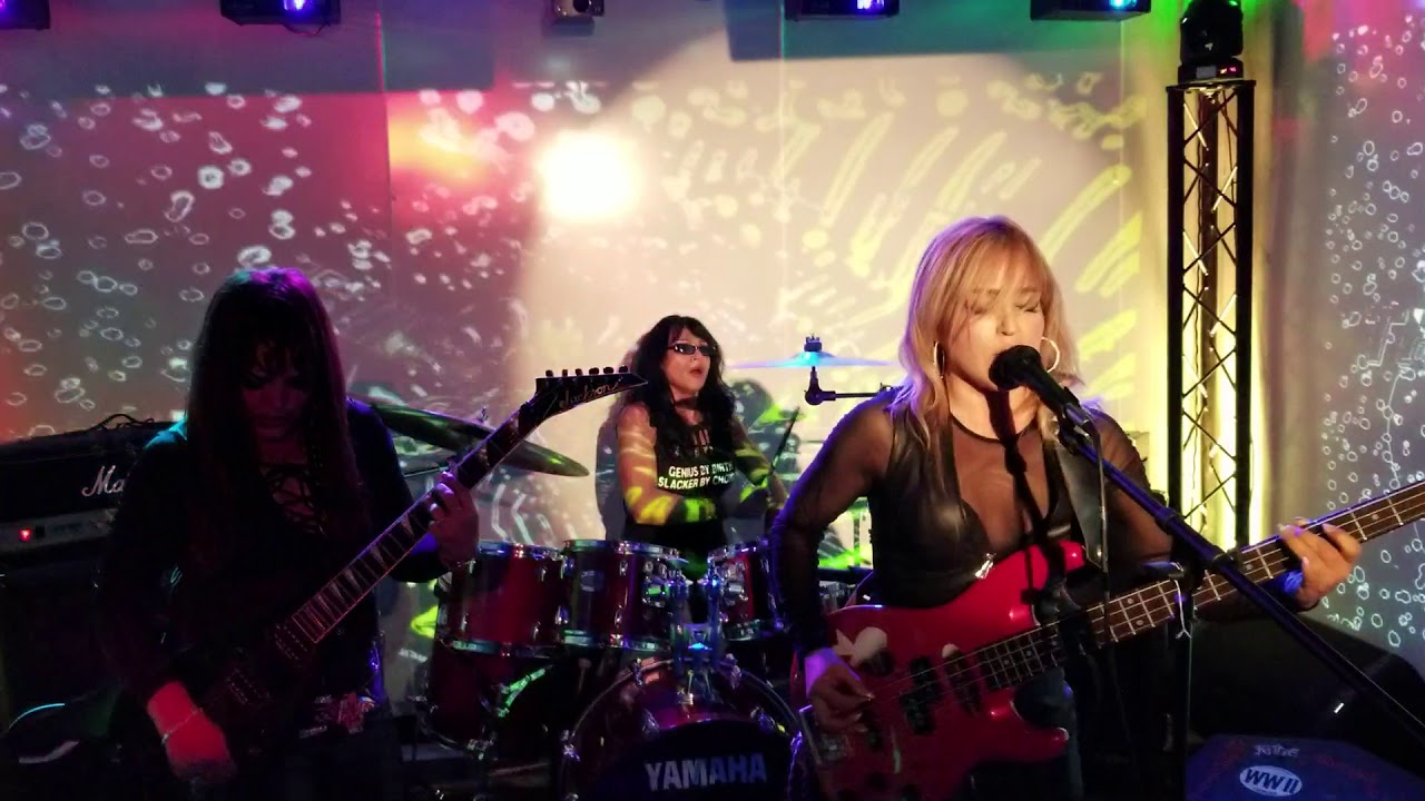 Heather Leather @ Thisrsty Camel - YouTube