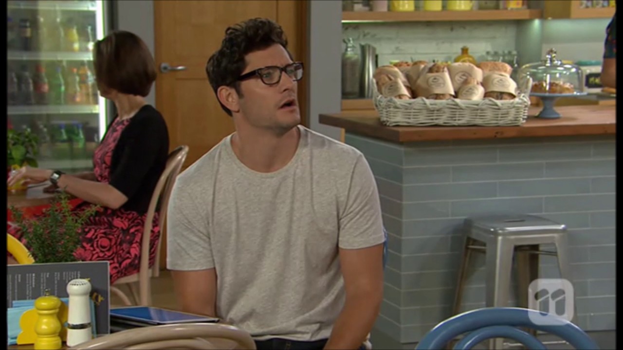 [Neighbours] 7582 Ben & Xanthe & Finn Scene - YouTube