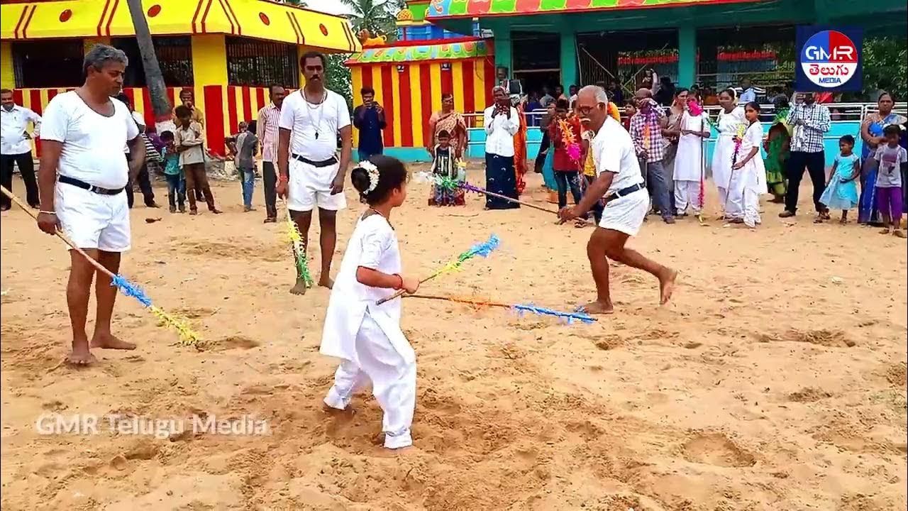 Karra Samu Fighting | Stick Spinning Skills | - YouTube