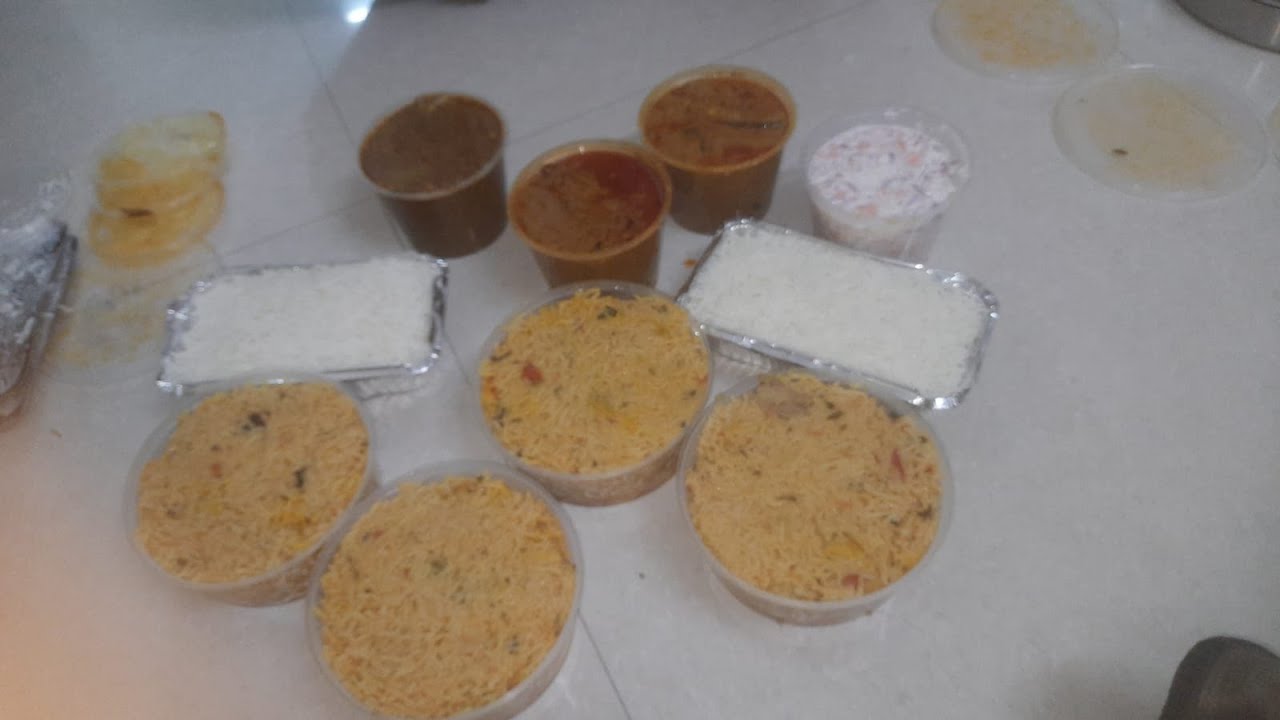 Mutton&chicken biriyani/pepper chicken &chettinadu chicken gravy ...