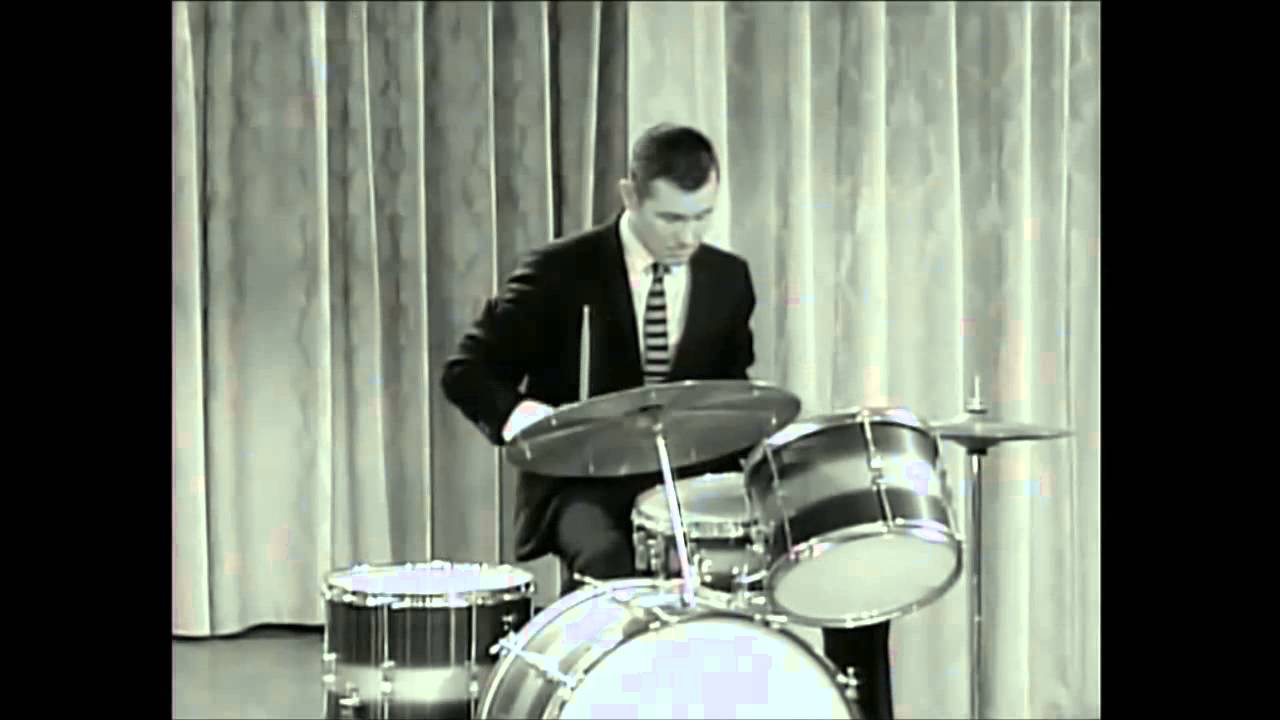 Johnny Carson Plays Drums - YouTube
