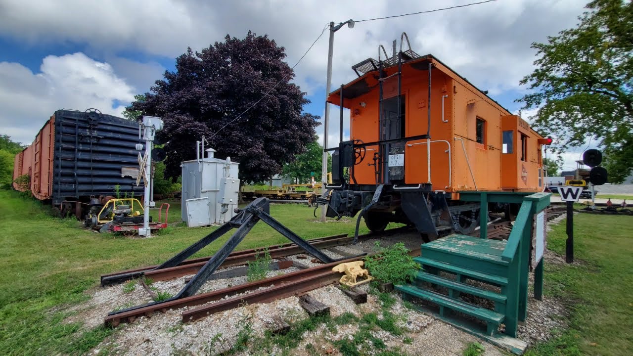A visit to the Western Union Junction Railroad Museum - YouTube