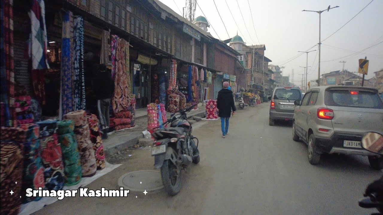 Roads of Srinagar Kashmir Valley - YouTube