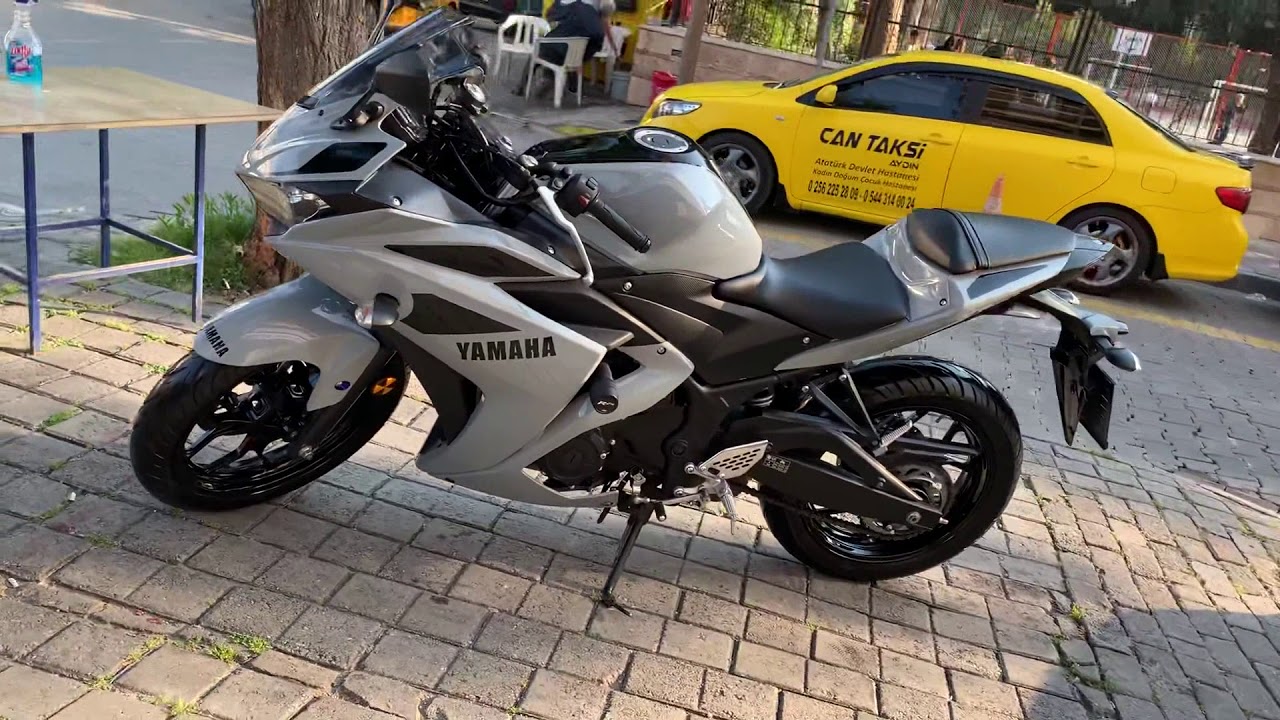 Yamaha R25 Custom - YouTube