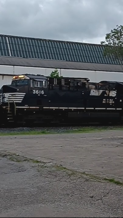 NS 3616 DPU - YouTube