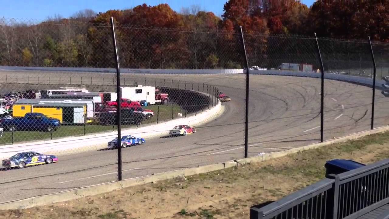 Mini Cup Racing - YouTube