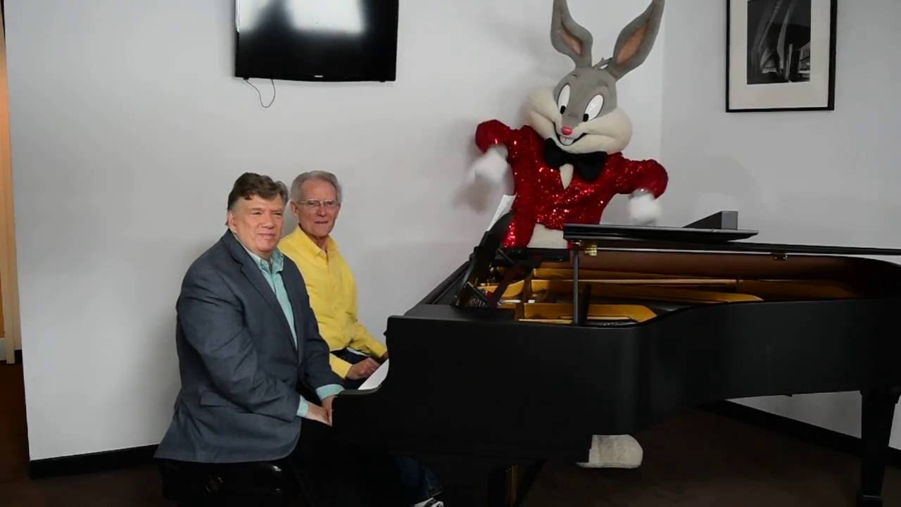 BUGS BUNNY AT THE SYMPHONY II's George Daugherty and Kelly Hale - YouTube