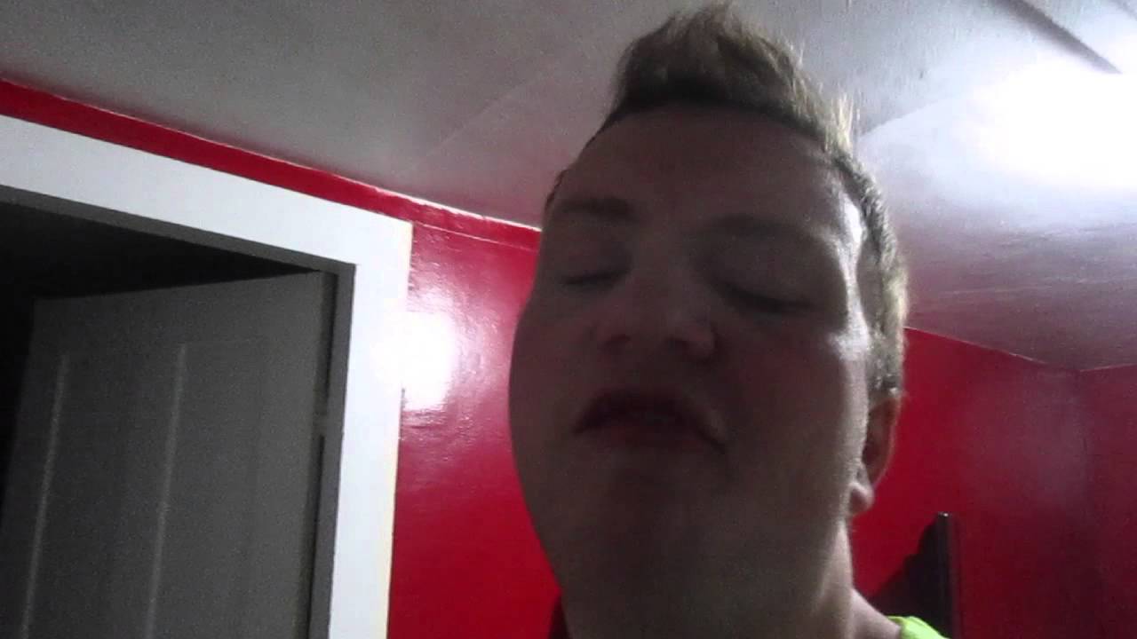 Dat Chicken Doe (3/24/15- Day 253) - YouTube