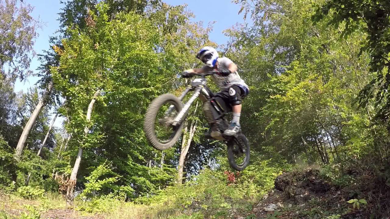 Cross Elektryczny KUBERG FREERIDER First Drive Promo MotoMaster - YouTube