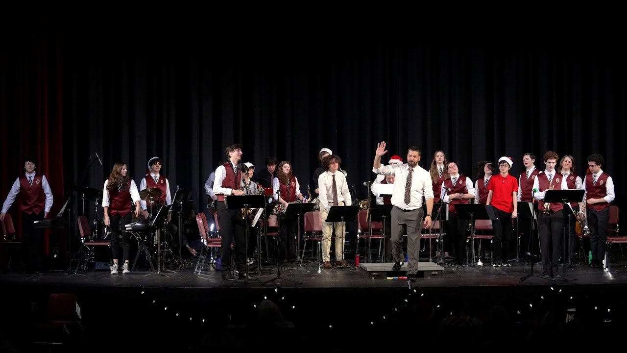 Gloucester High School Music Program - Holiday Concert 2022 - YouTube