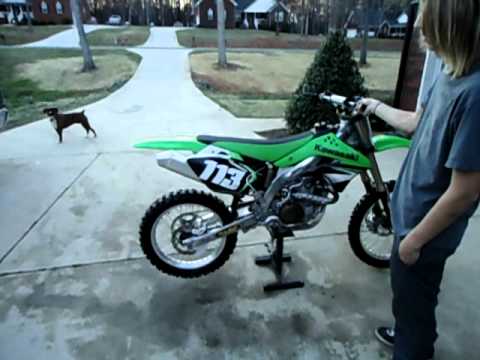 07 kx450f (before monster graphics) - YouTube