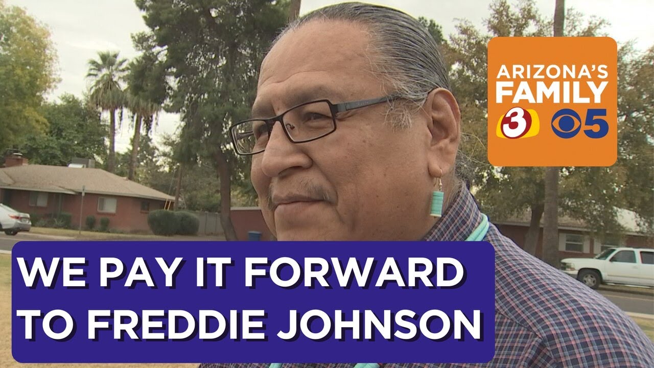 Phoenix Navajo teacher Freddie Johnson receives recognition - YouTube