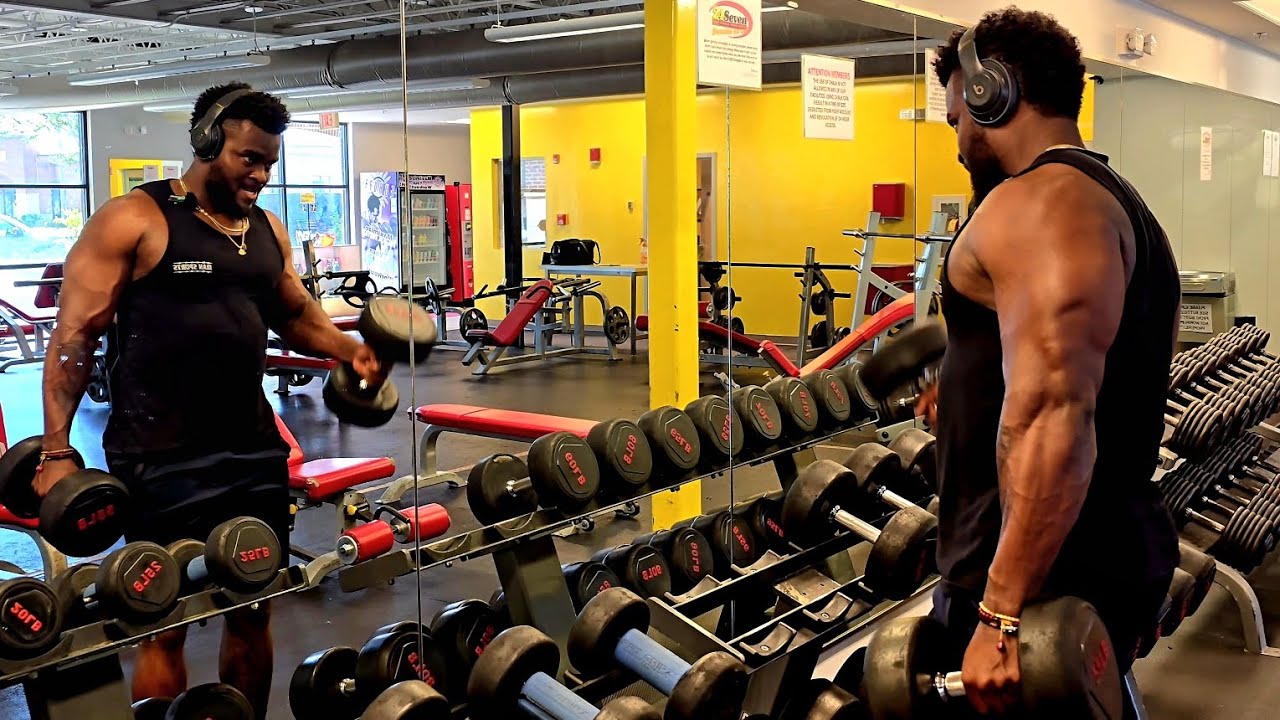 Bulking 101: The Ultimate Guide - DAY169 ARMS DAY - YouTube