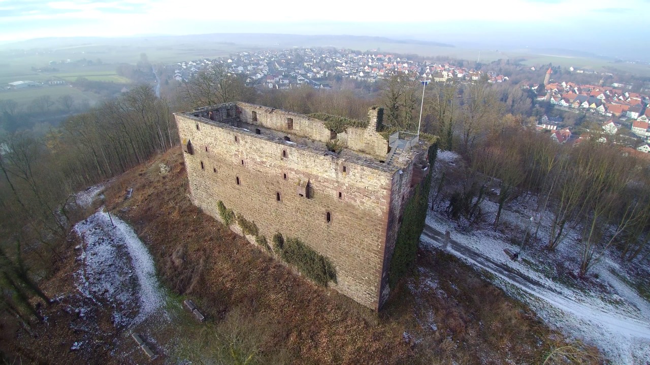 Blick über Grebenstein mit ihrer Burgruine Grebenstein - YouTube